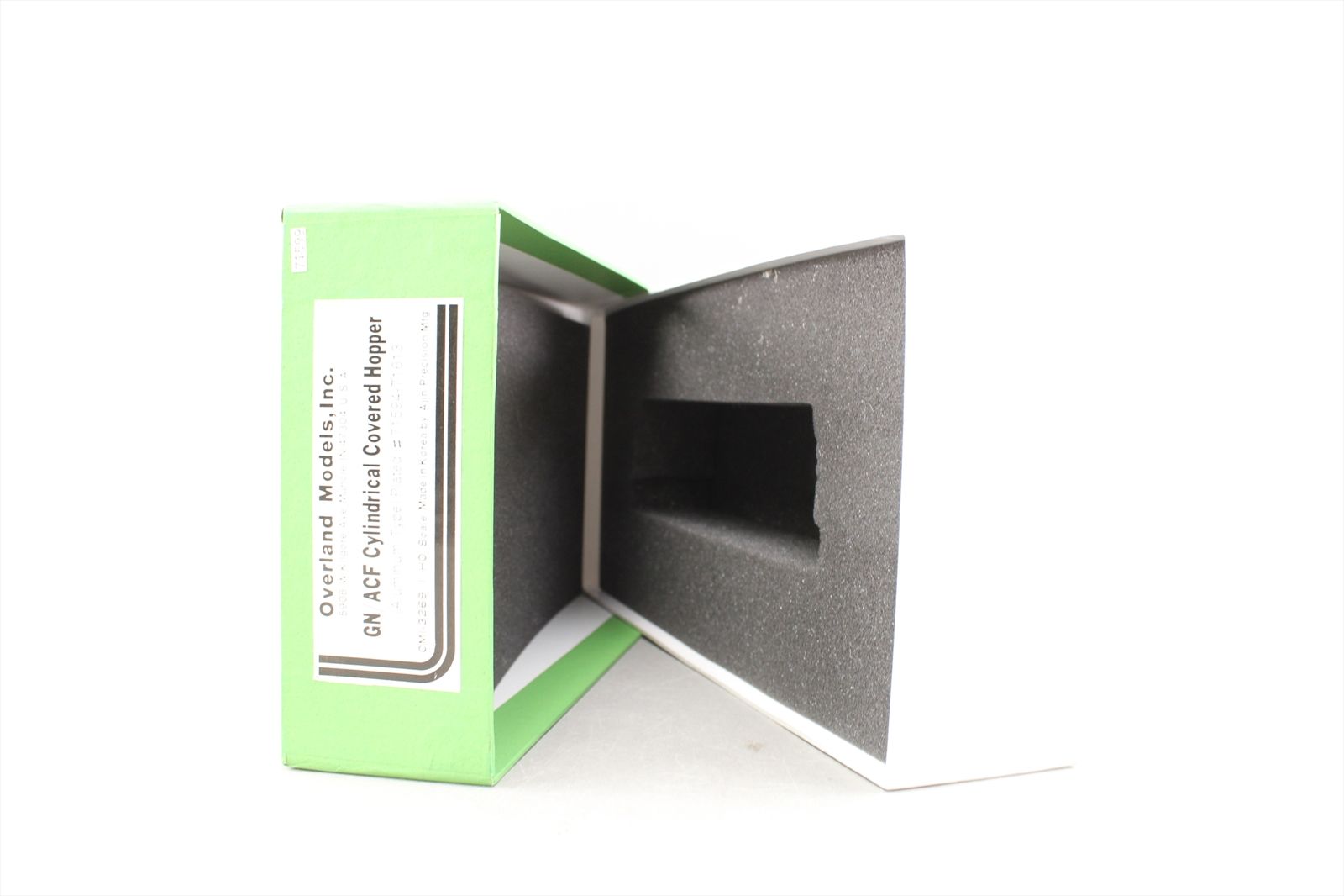 HO Brass Model - OMI 3269.1 GN Great Northern ACF Cylindrical Covered ...