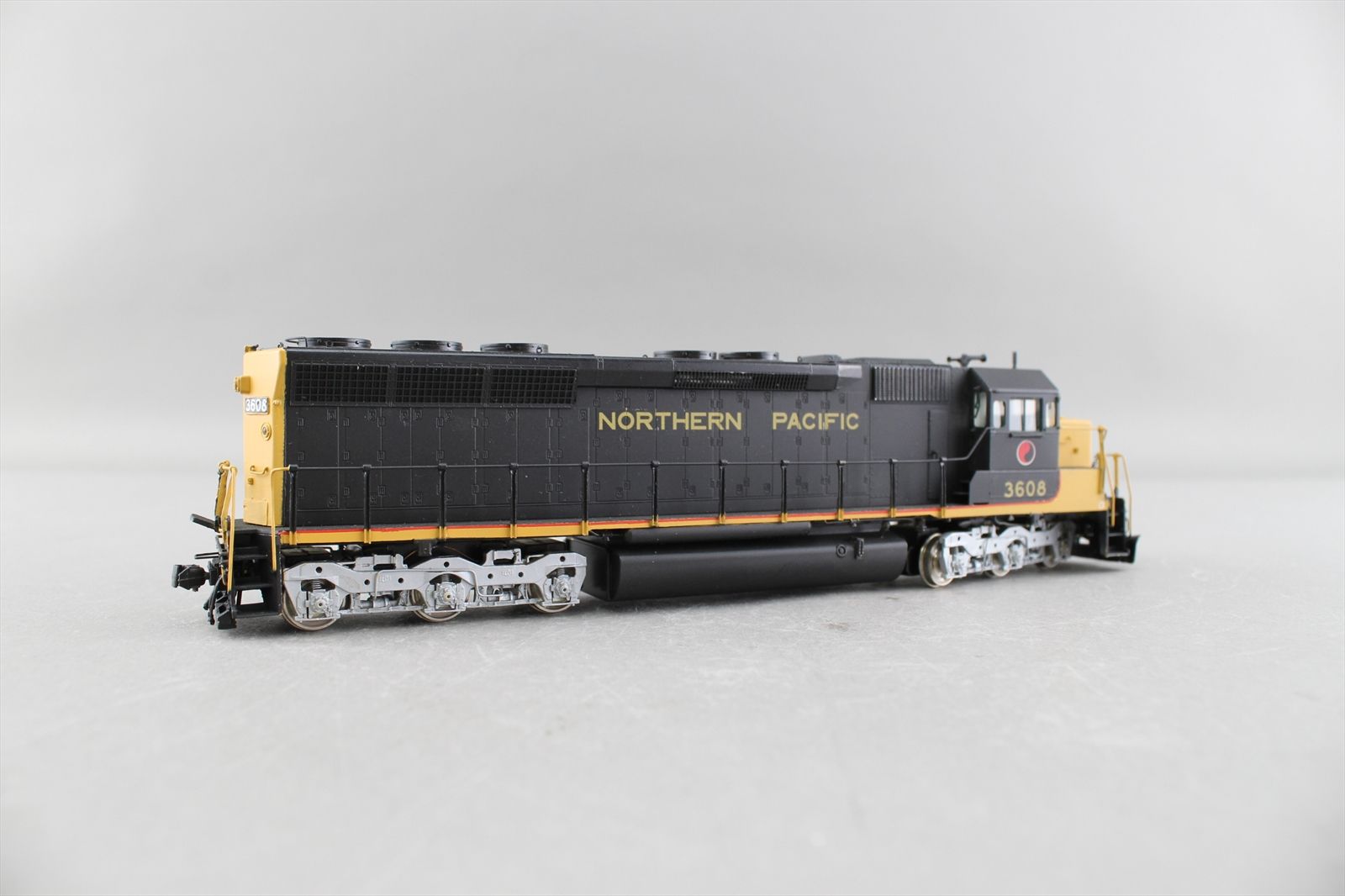HO Brass Model - OMI 6078 NP Northern Pacific SD-45 #3608 - Custom ...
