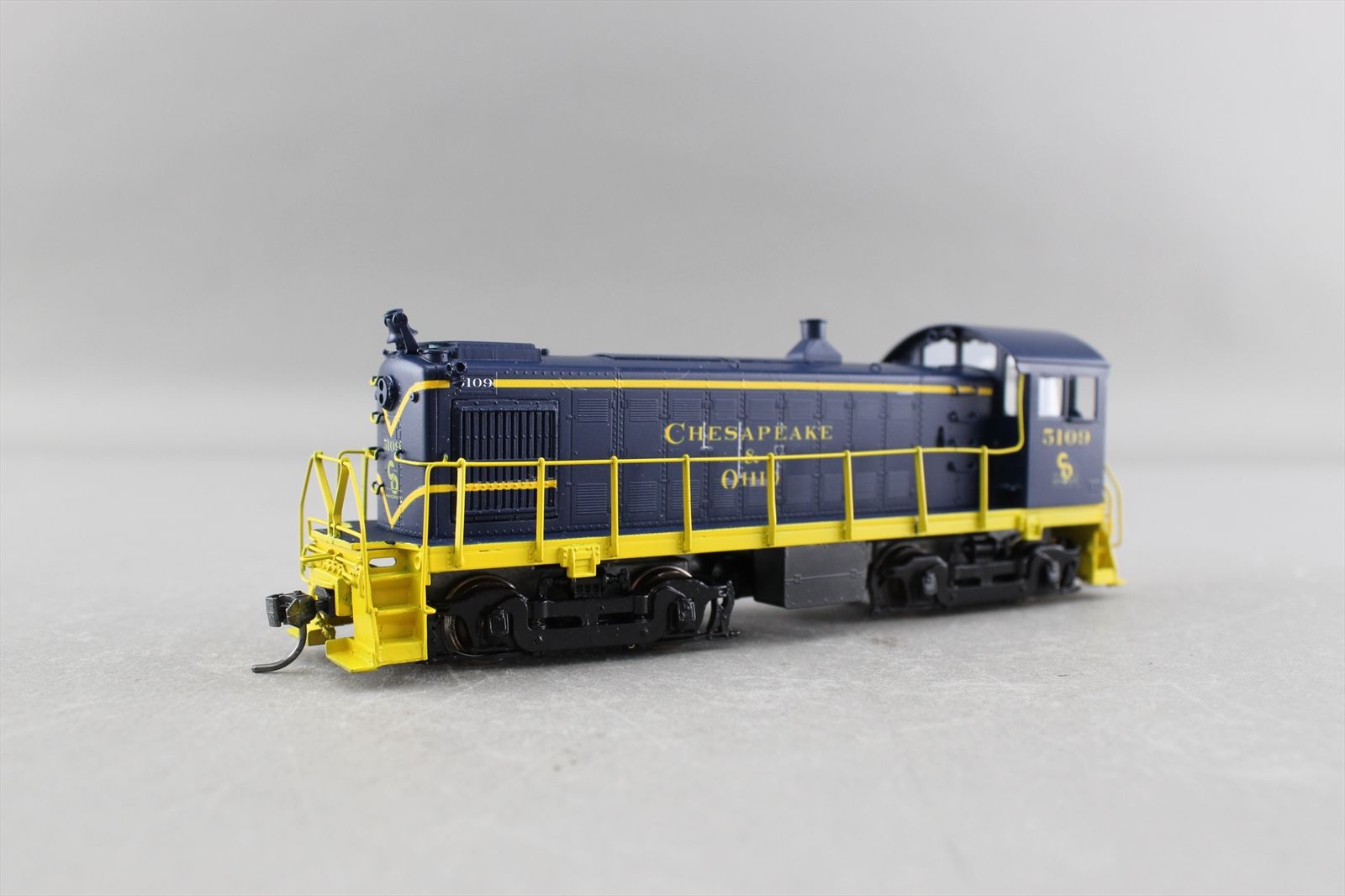 HO Brass Model - ALCO D-154 C&O Chesapeake & Ohio S-3 660HP Diesel Switcher #5109 - Pro Paint by ...