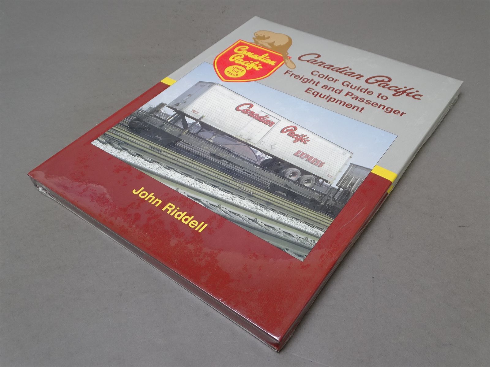 Railroad Book - Canadian Pacific Color Guide to Freight and Passenger ...