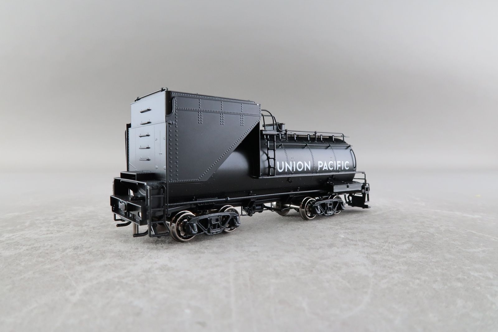HO Brass Model - OMI AK-1007 UP Union Pacific 9000 Gallon Tender ONLY ...