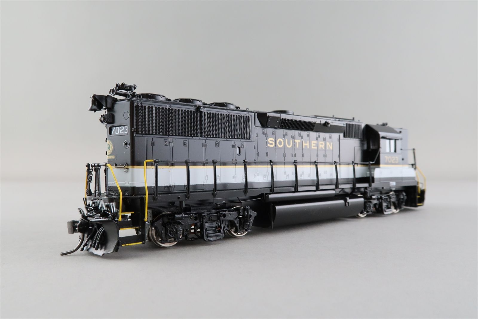HO Brass Model - OMI 5129 SOU Southern GP50 #7023 - Pro Paint - 1989 ...