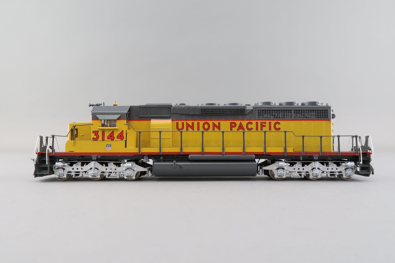 HO Brass Model - OMI 6333 UP Union Pacific SD40-2 #3144 - Pro Paint - 1992 Run - Ajin