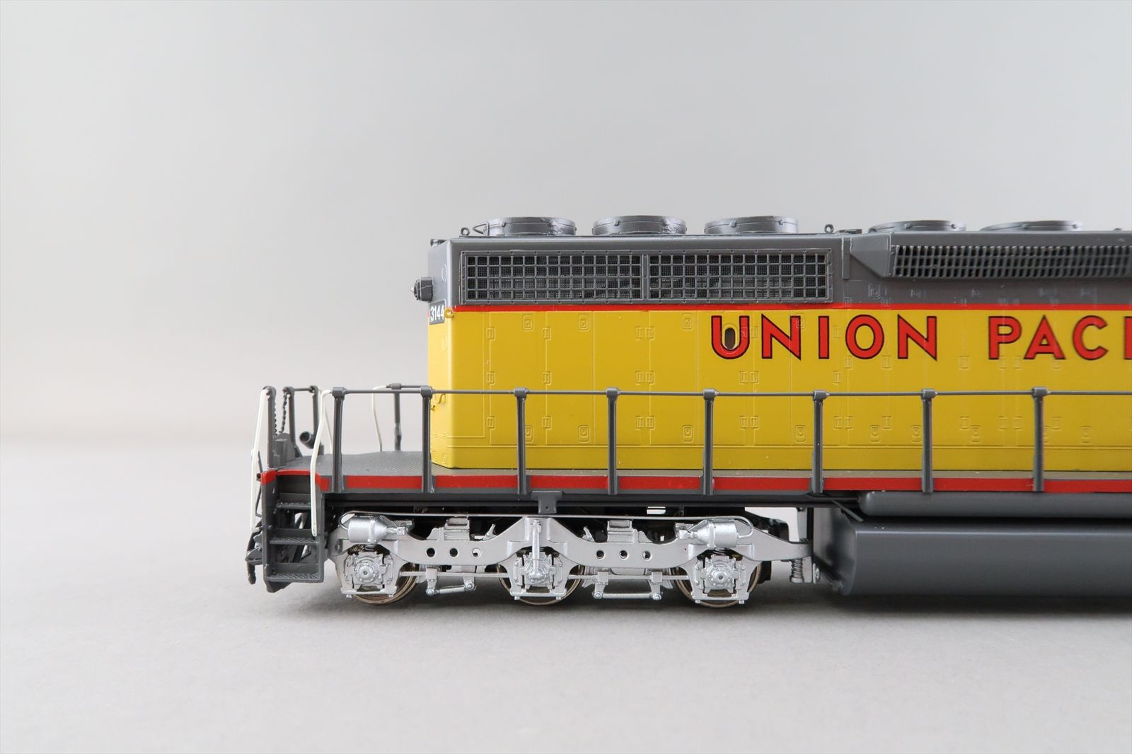 HO Brass Model - OMI 6333 UP Union Pacific SD40-2 #3144 - Pro Paint - 1992 Run - Ajin