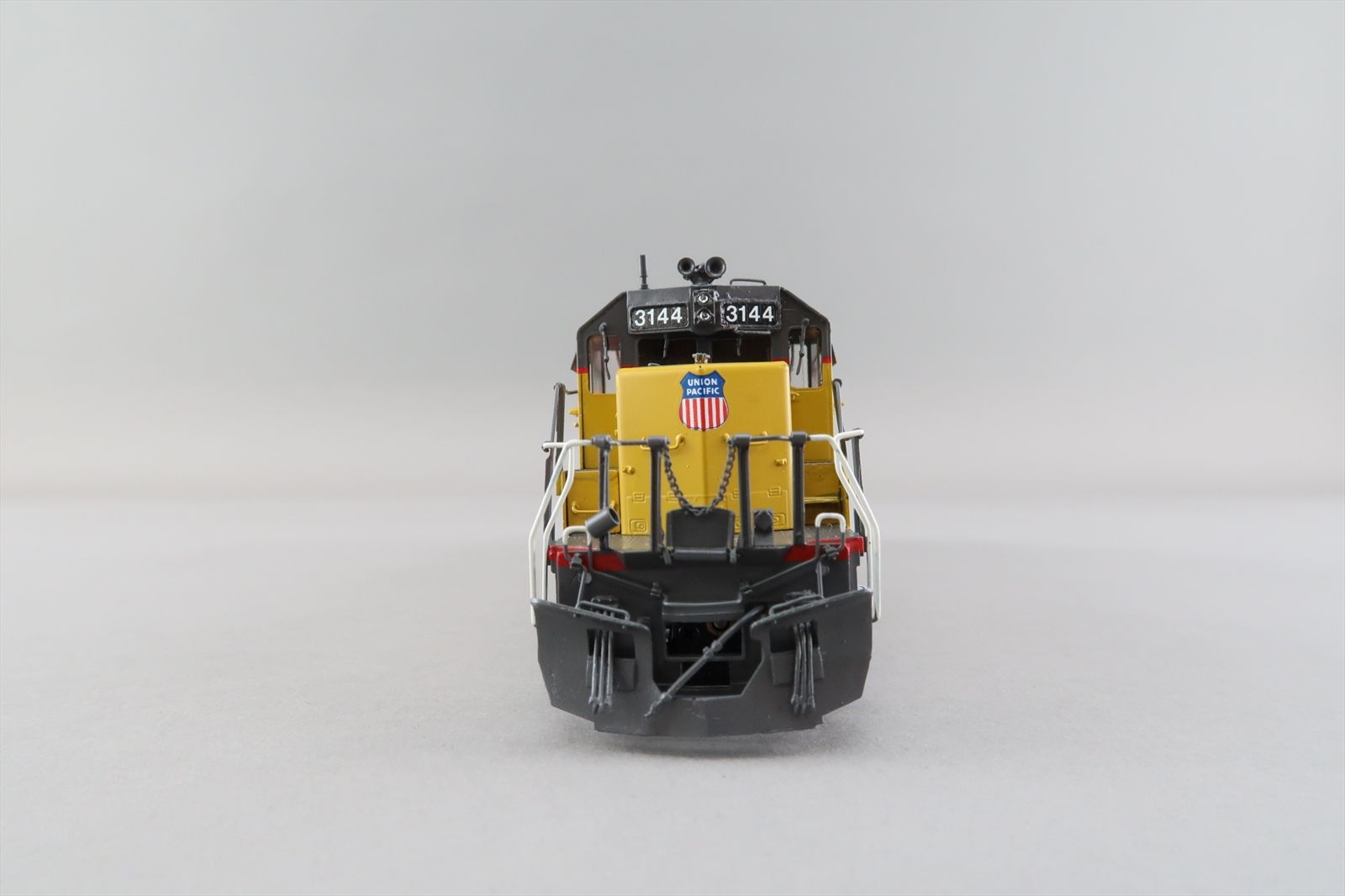 HO Brass Model - OMI 6333 UP Union Pacific SD40-2 #3144 - Pro Paint - 1992 Run - Ajin