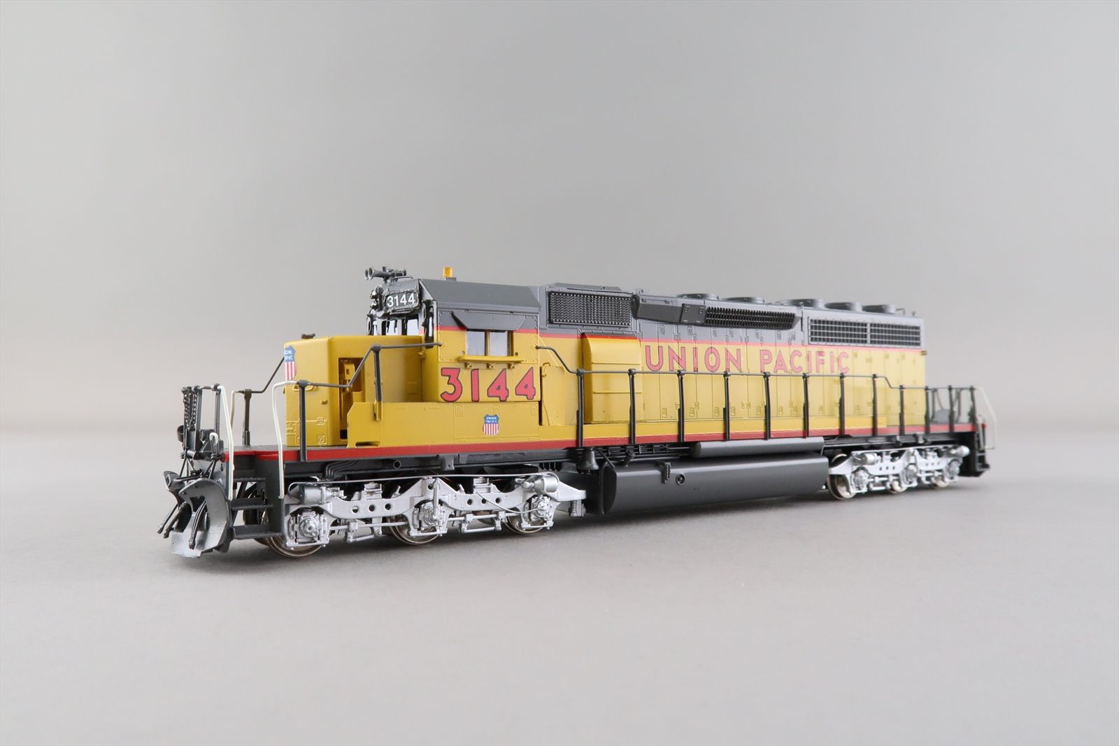 HO Brass Model - OMI 6333 UP Union Pacific SD40-2 #3144 - Pro Paint - 1992 Run - Ajin