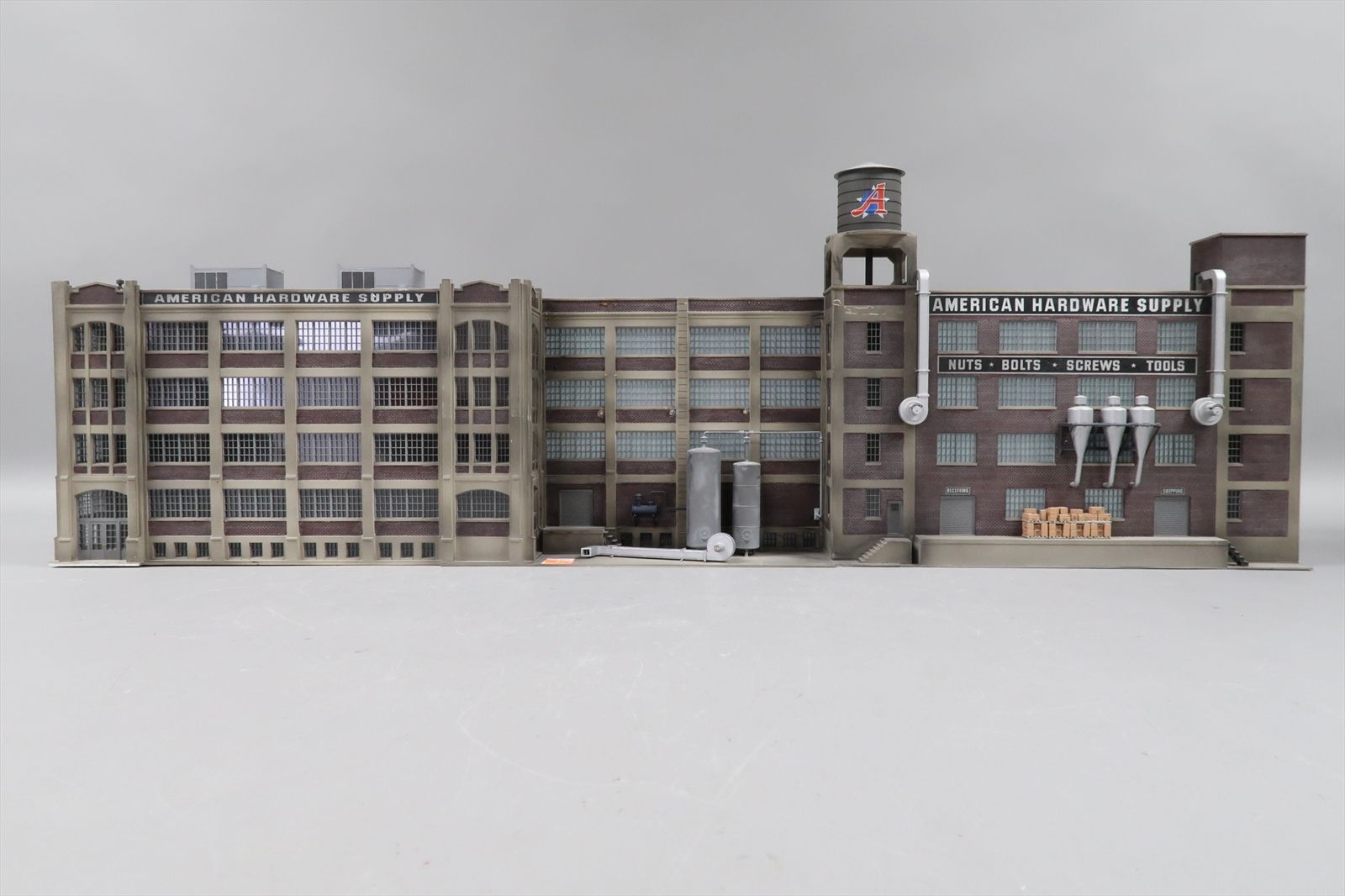 HO 1:87 Craftsman - CITY - Custom Walthers Creston American Hardware ...