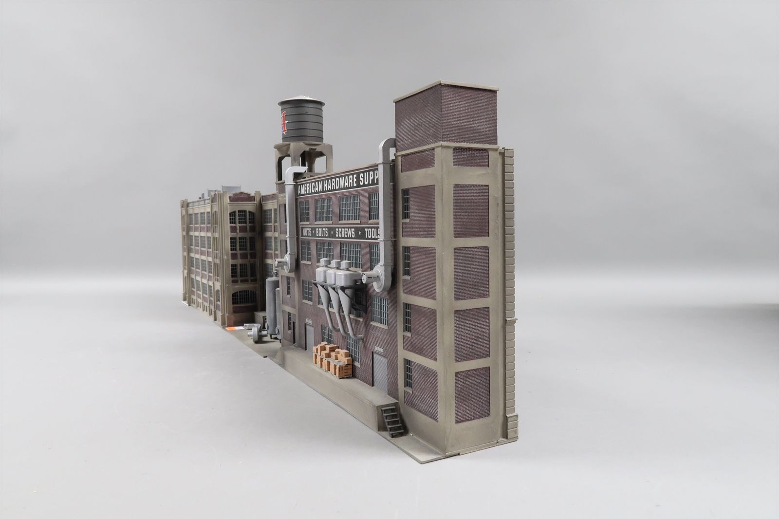 HO 1:87 Craftsman - CITY - Custom Walthers Creston American Hardware ...