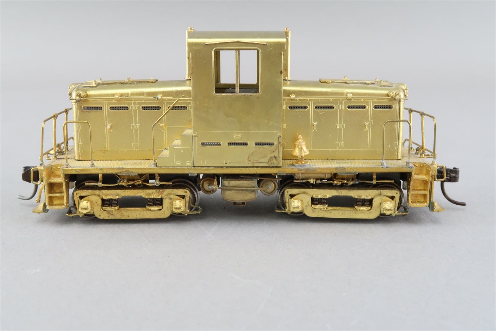 HO Brass Model - OMI 1977 Milwaukee Road Whitcomb Switcher - Unpainted ...