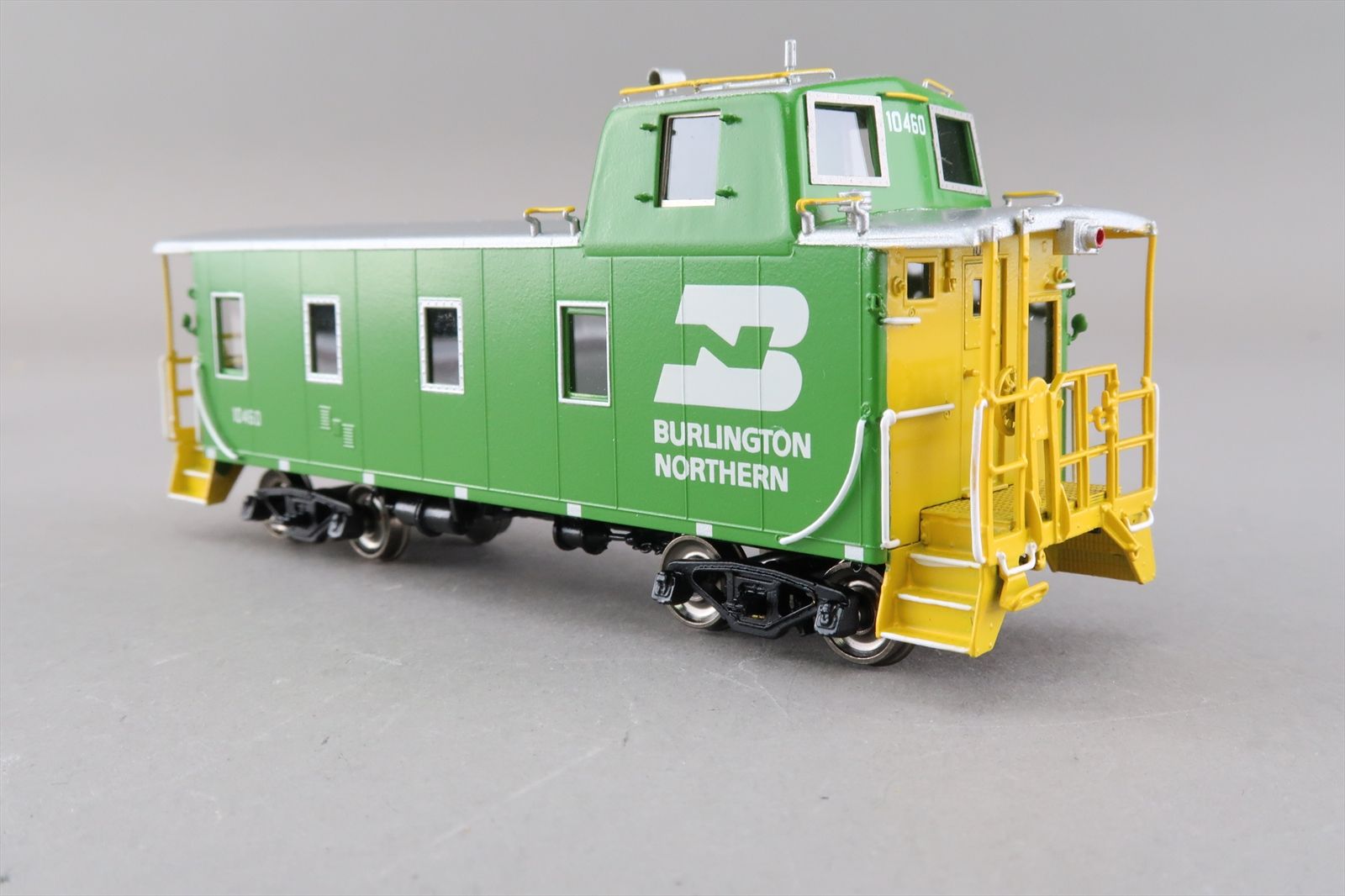 HO Brass Model - OMI 3897.1 BN Burlington Northern Steel Caboose #10460 - F/P - 1995 Run - Ajin