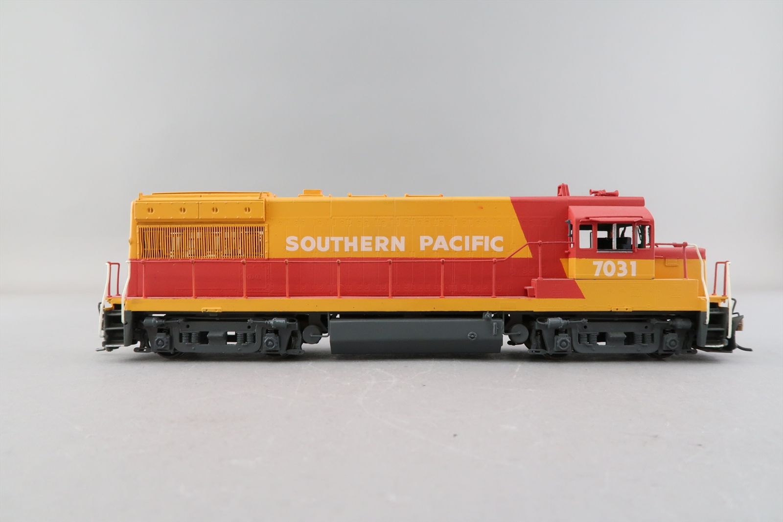 HO Brass Model - OMI 1838 SP Southern Pacific TE70-45 Popsicle #7031 ...