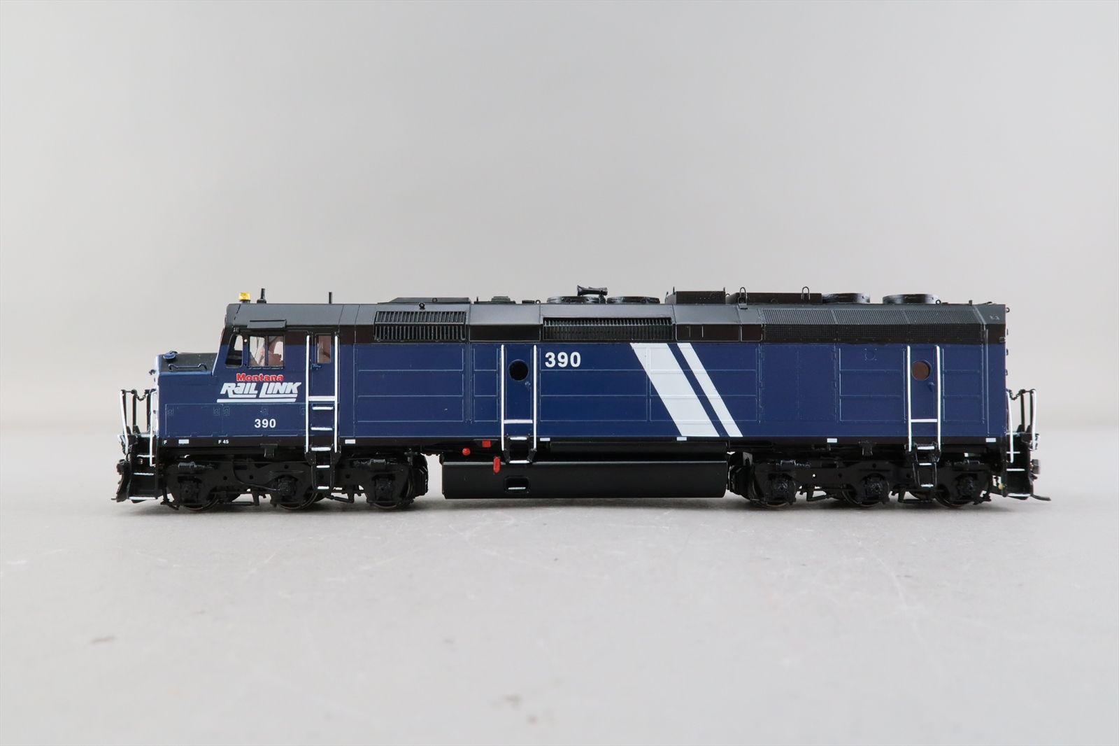 HO Brass Model - OMI 5687.1 MRL Montana Rail Link F45 1996 Era #390 - F/P + DCC + Sound - 1998 ...