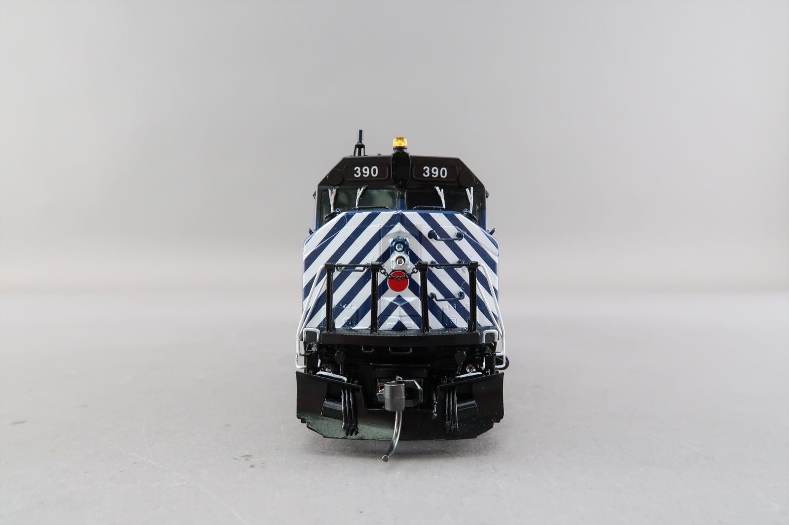 HO Brass Model - OMI 5687.1 MRL Montana Rail Link F45 1996 Era #390 - F ...