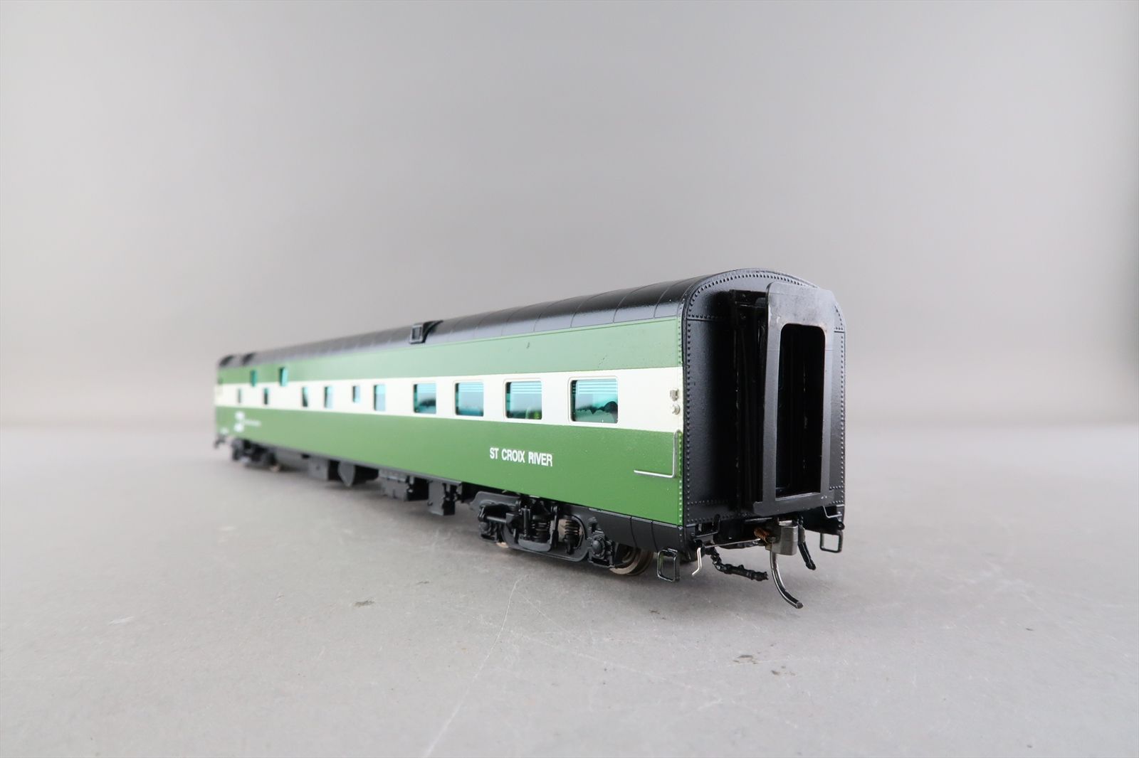 HO Brass Model - SSL GN11 GN as BN Burlington Northern Sleeper Buffet Lounge Business Fleet St ...