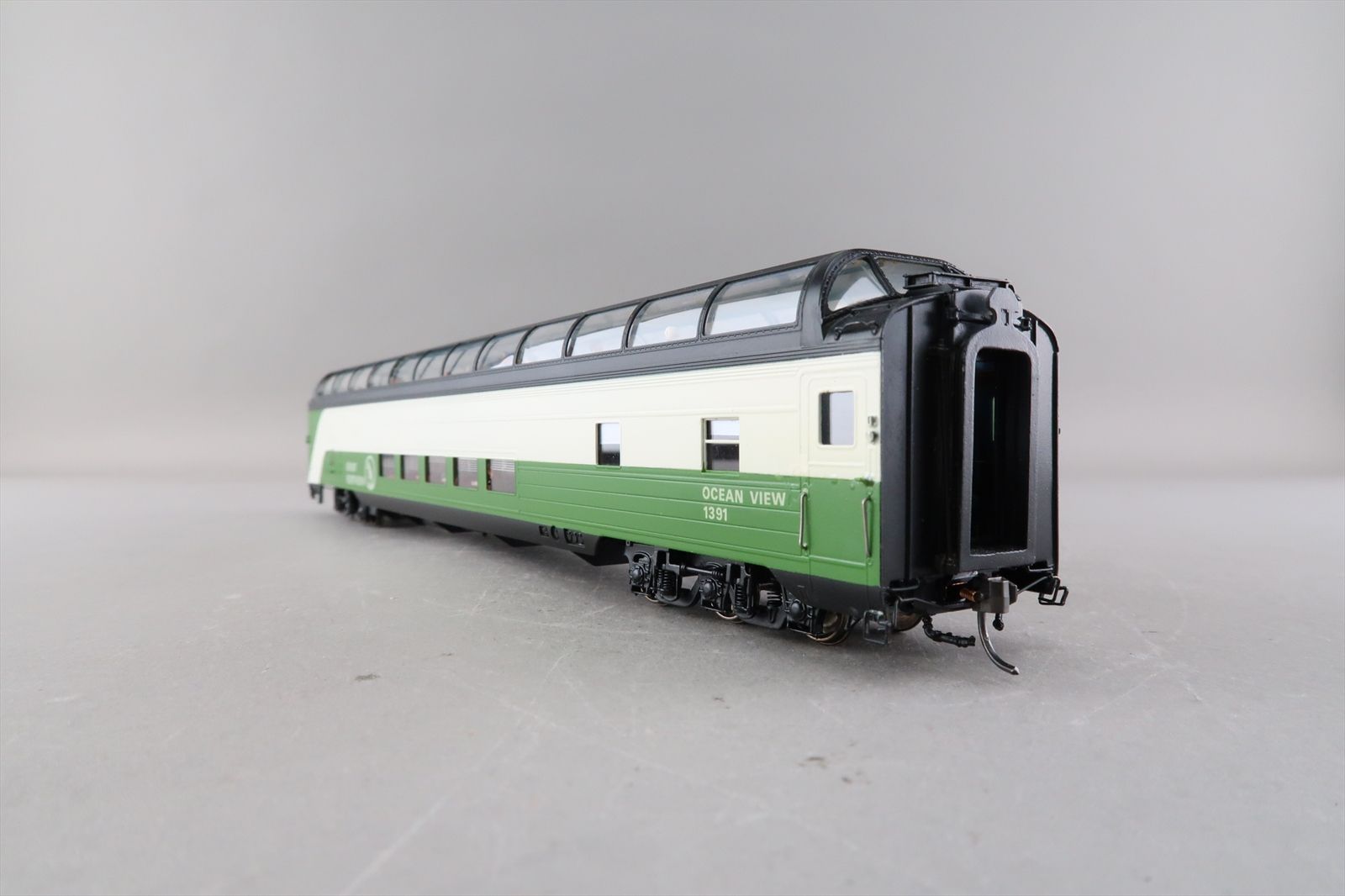 HO Brass Model - SSL GN55-8 GN BN Great Northern Burlington Northern Colors Great Dome Lounge ...