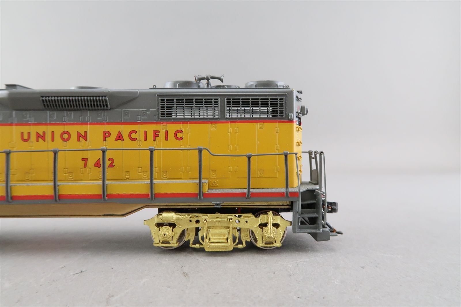 HO Brass Model - OMI 1815 UP Union Pacific EMD GP-35 Low Hood Dynamic ...