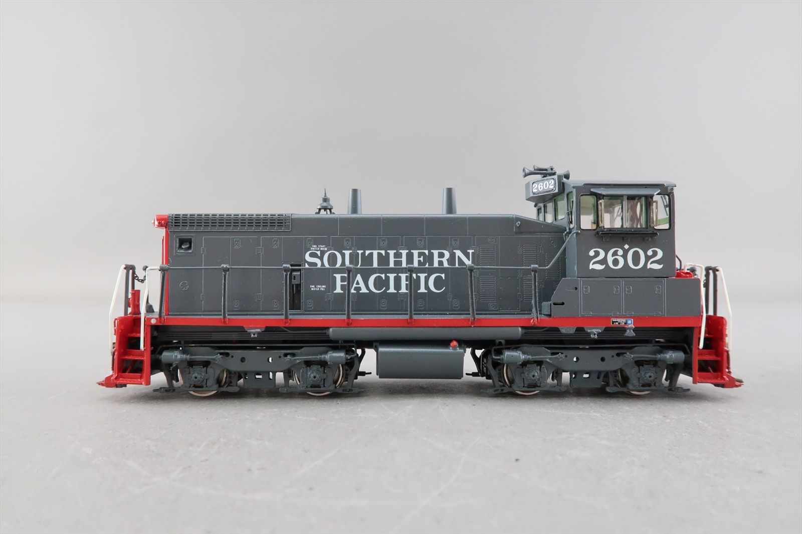 HO Brass Model - OMI 5075 SP Southern Pacific SW-1500 #2602 - Pro Paint ...