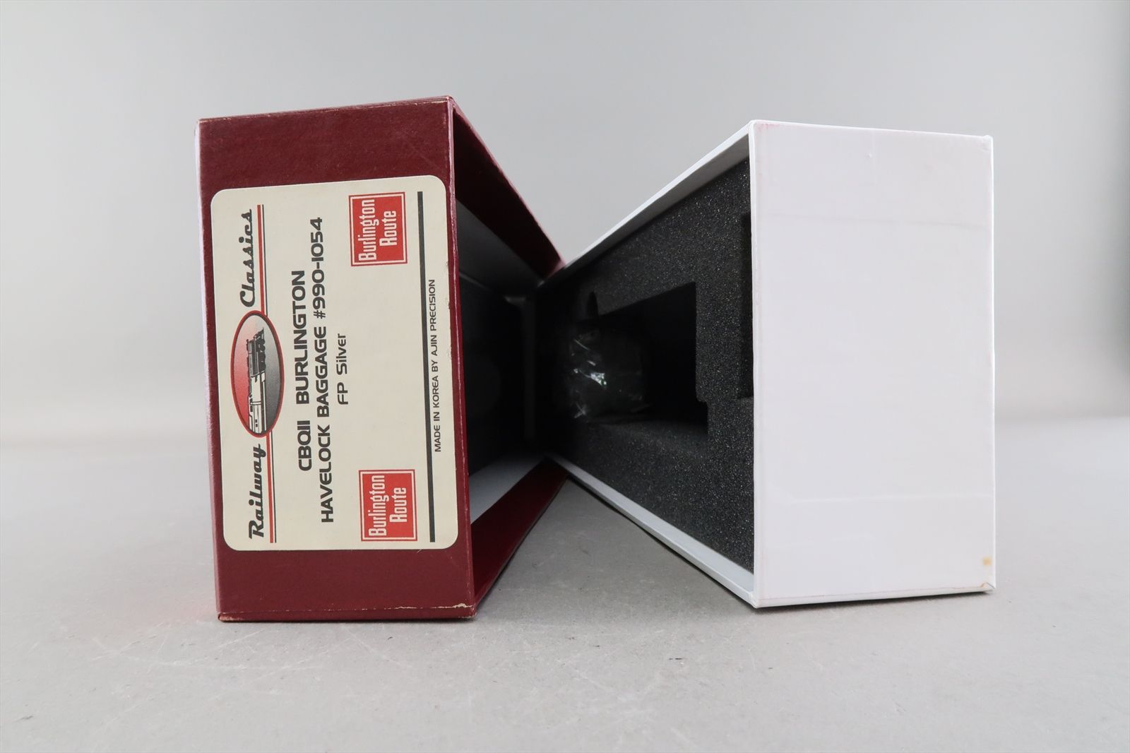 HO Brass Model - RWC CBQ11 CB&Q Burlington Havelock Baggage Silver #993 - F/P - Ajin