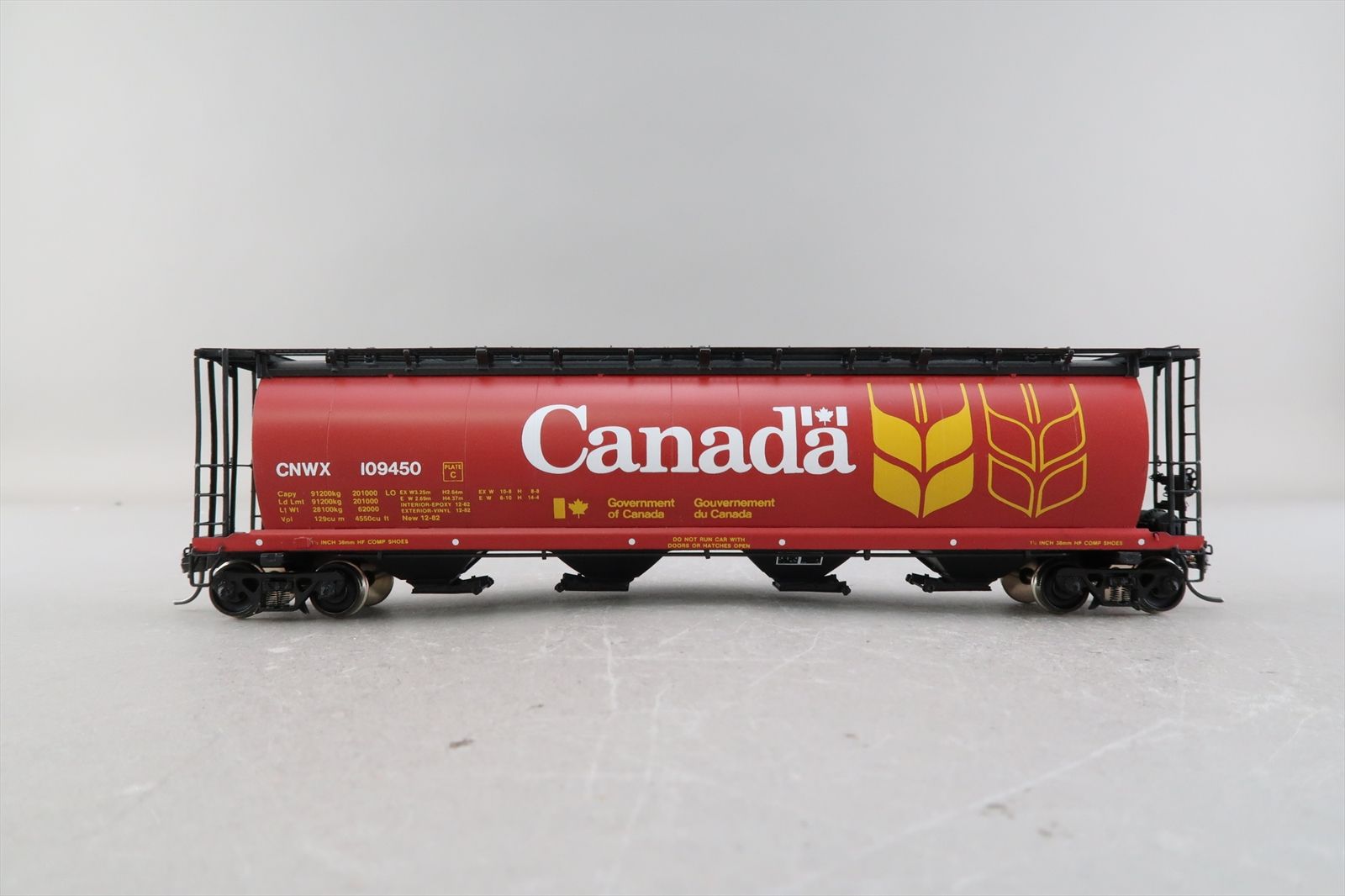 HO Brass Model - OMI 3203 CNWX Government of Canada Hawker - Siddeley ...