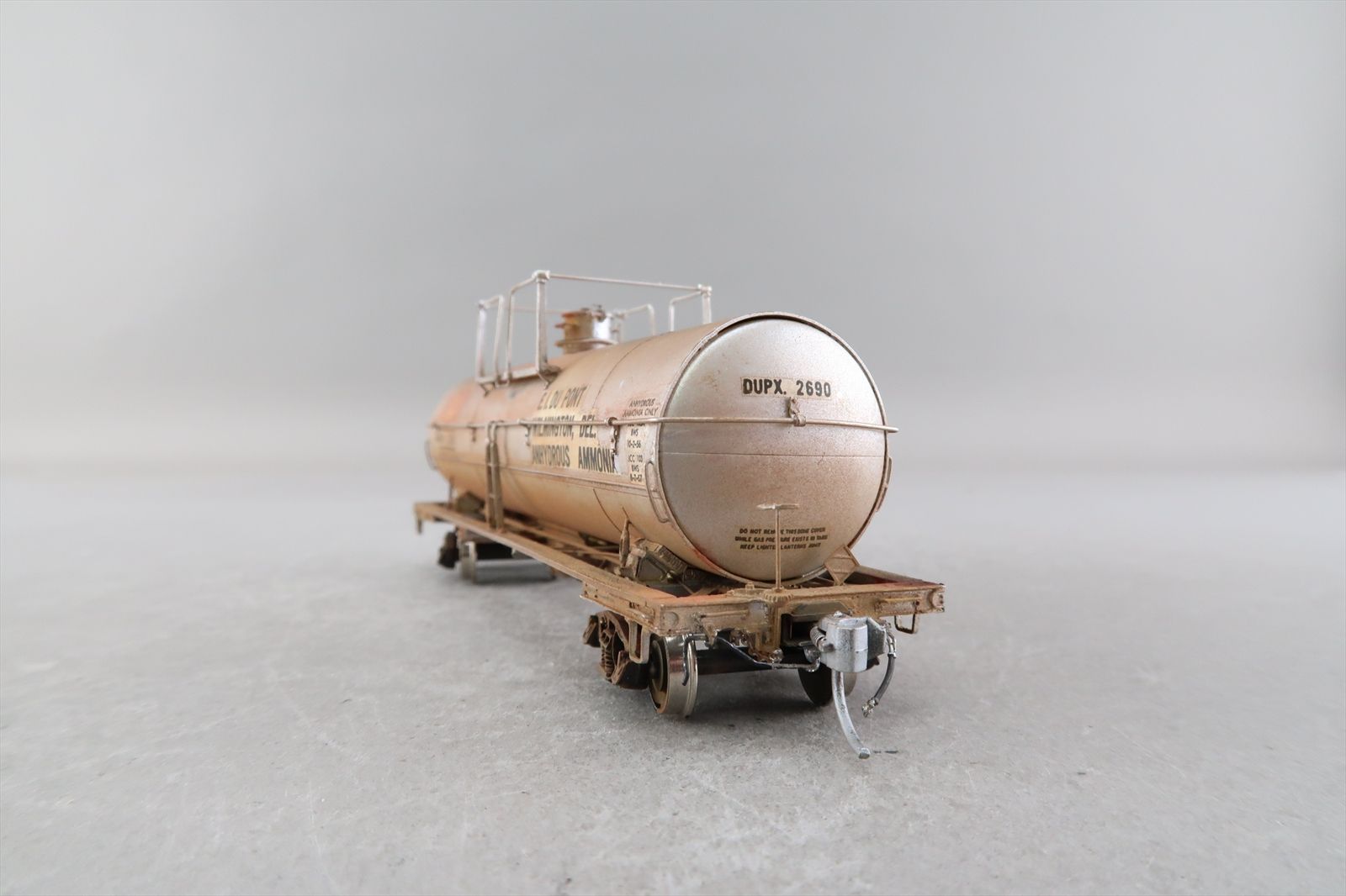 HO Brass Model - OMI 3134 DUPX Dupont ACF Single Dome Tank Car #2690 - Custom + Weathered - 1988 ...