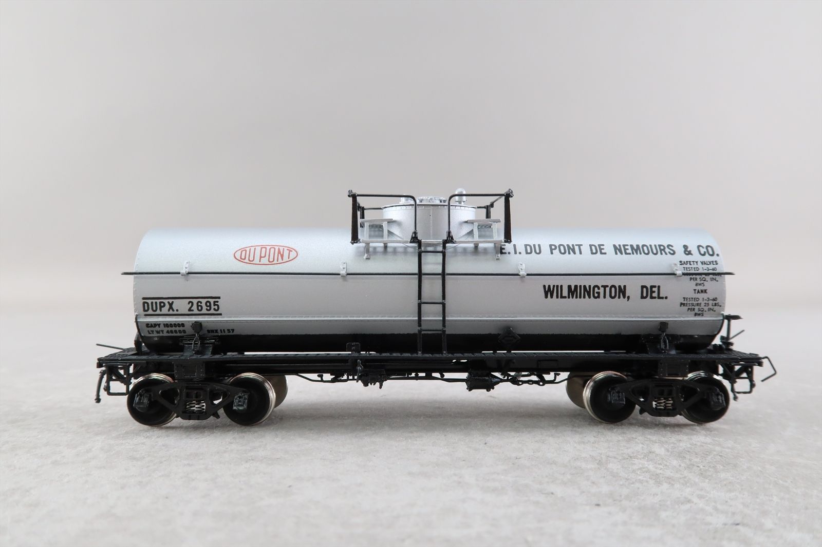 HO Brass Model - OMI 3270.5 GATX DuPont 8000 Gallon Single Dome Tank ...