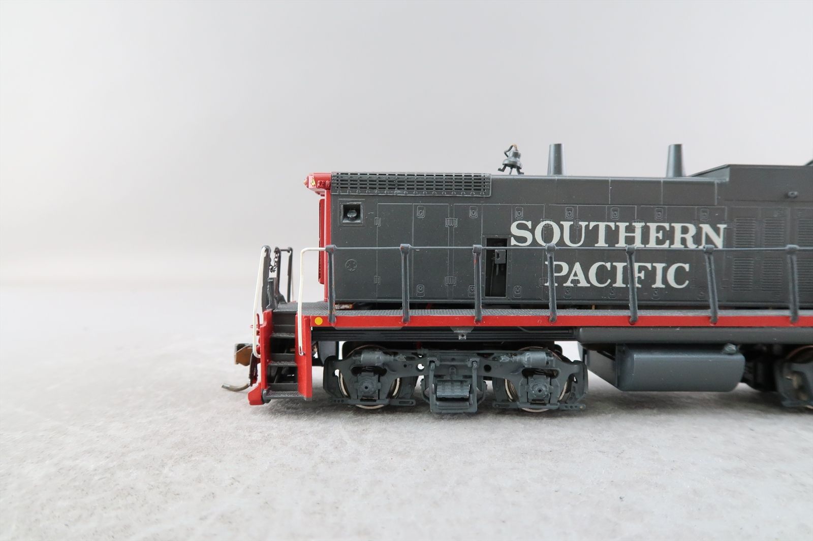 HO Brass Model - OMI 5079 MP as SP Southern Pacific MP15 D-C #2690 ...