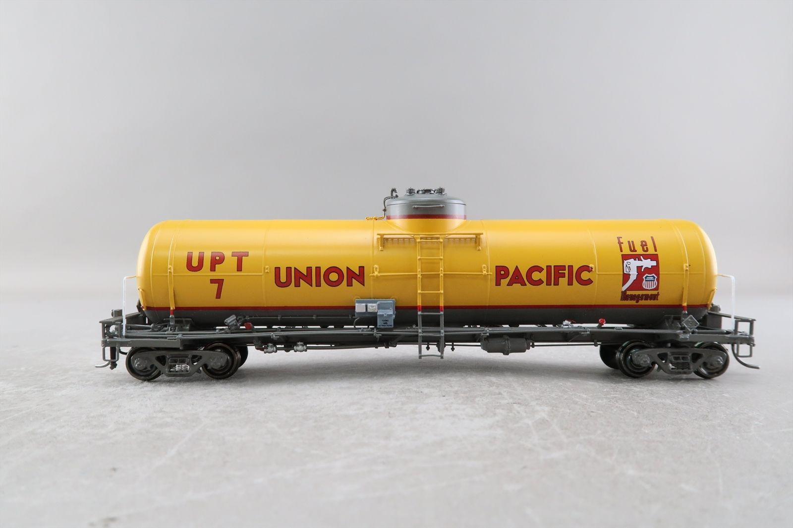 HO Brass Model - OMI 3351.1 UP UPT Union Pacific 20,000 Gallon Diesel ...