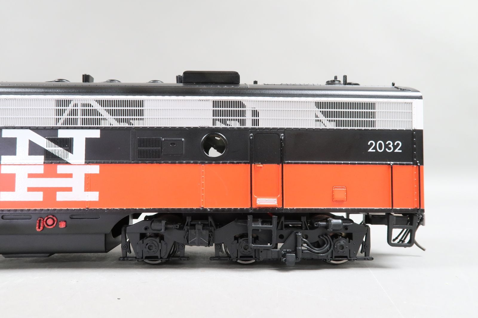 O Scale Hybrid Model - Sunset EMD NH New Haven FL9 #2032 - F/P - 2012 ...