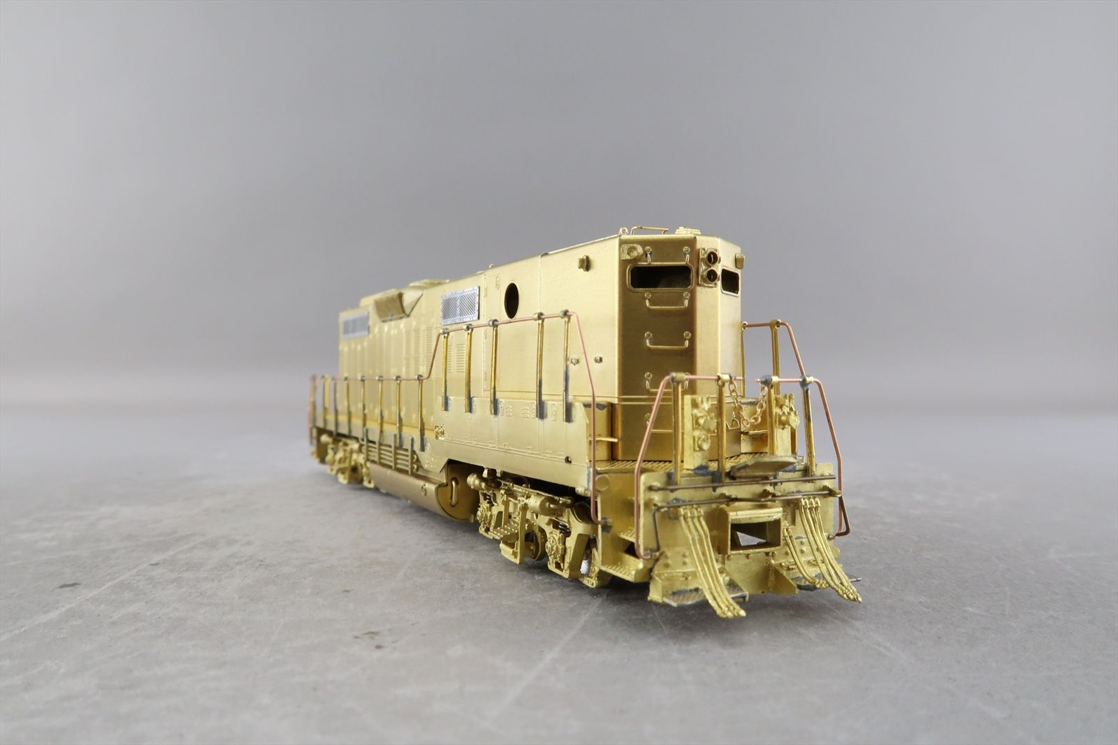 HO Brass Model - OMI 5477 UP Union Pacific GP9 GP9B B Unit #300B - #349B - Unpainted - 1991 Run ...