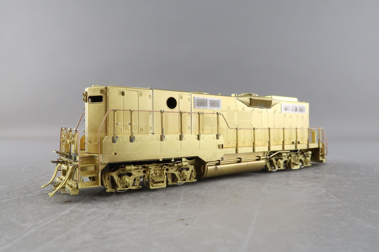 HO Brass Model - OMI 5477 UP Union Pacific GP9 GP9B B Unit #300B - #349B - Unpainted - 1991 Run ...