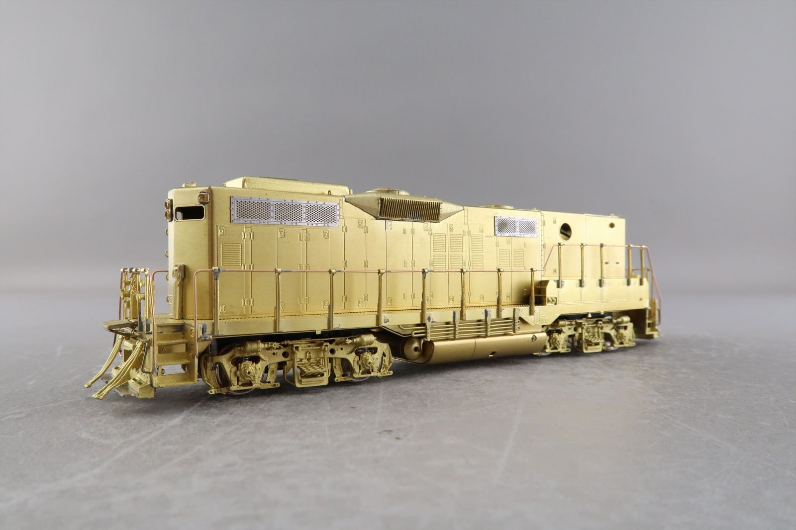 HO Brass Model - OMI 5477 UP Union Pacific GP9 GP9B B Unit #300B - #349B - Unpainted - 1991 Run ...