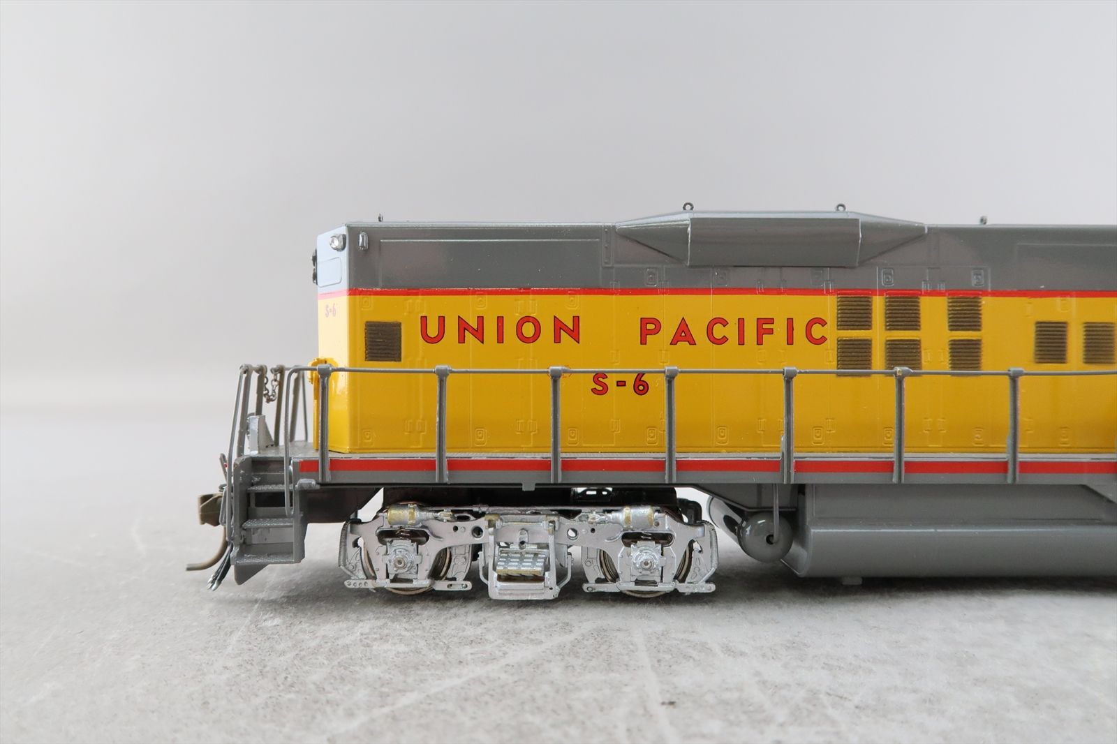 HO Brass Model - OMI 5478 UP Union Pacific GP9 Slug #S-6 - Pro Paint ...