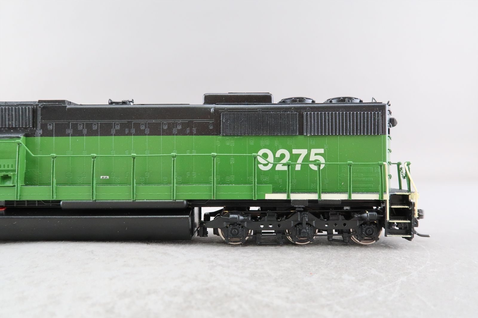 HO Brass Model - OMI 5198 BN Burlington Northern SD60M Wide Nose #9275 ...