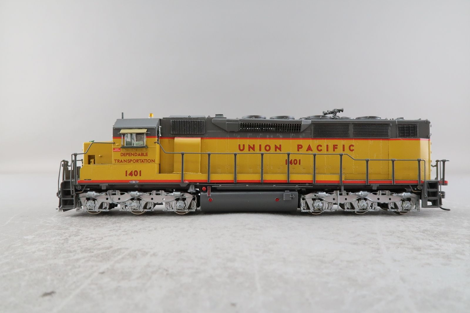 HO Brass Model - OMI 5547.2 UP Union Pacific SDP35 #1401 - Pro Repaint by Mike Hopkin + DCC ...