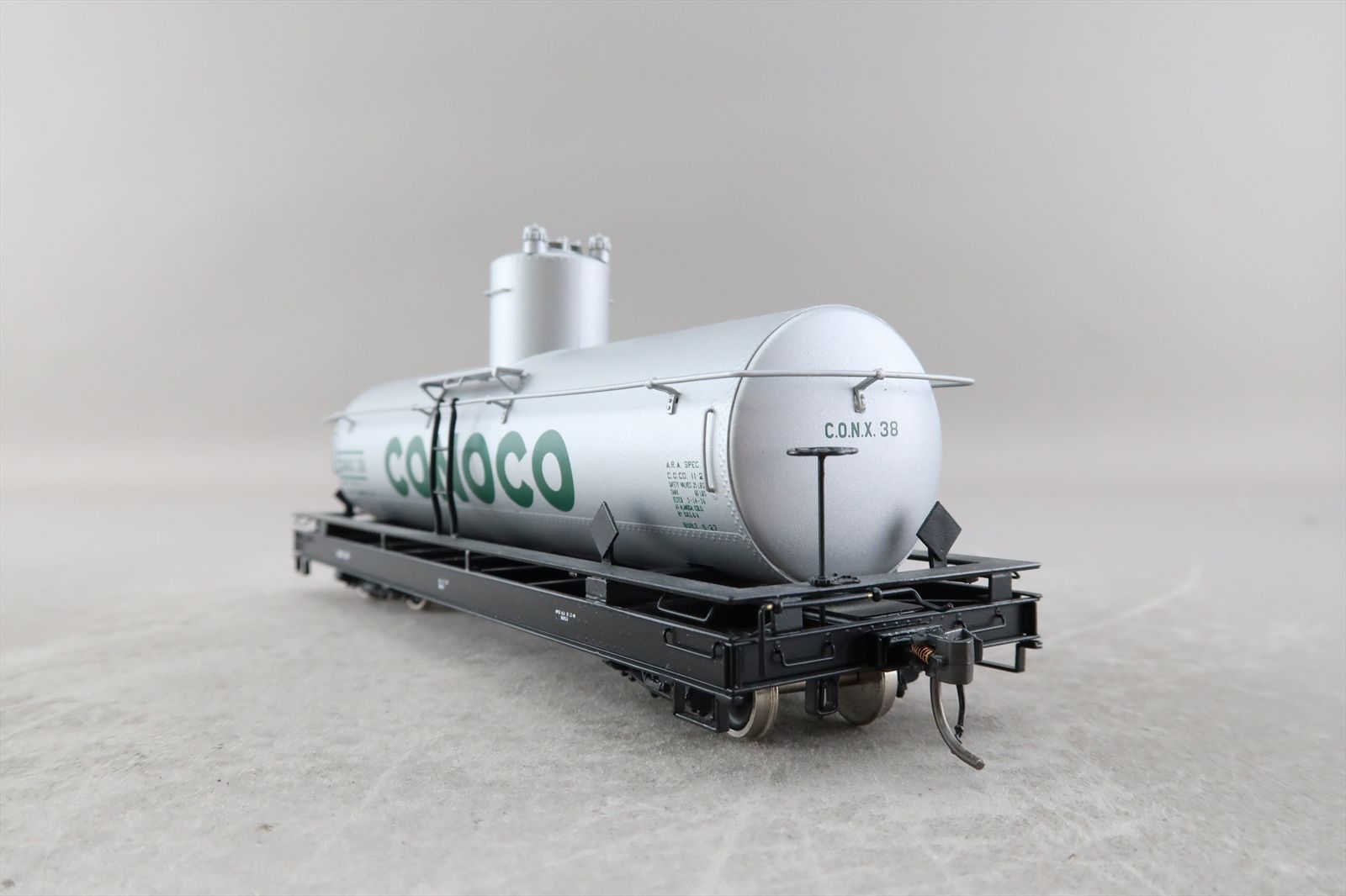 Sn3 Brass Model - P-B-L CONX CONOCO Wide Frame Tank Car Single Dome Silver / Green #38 - F/P ...