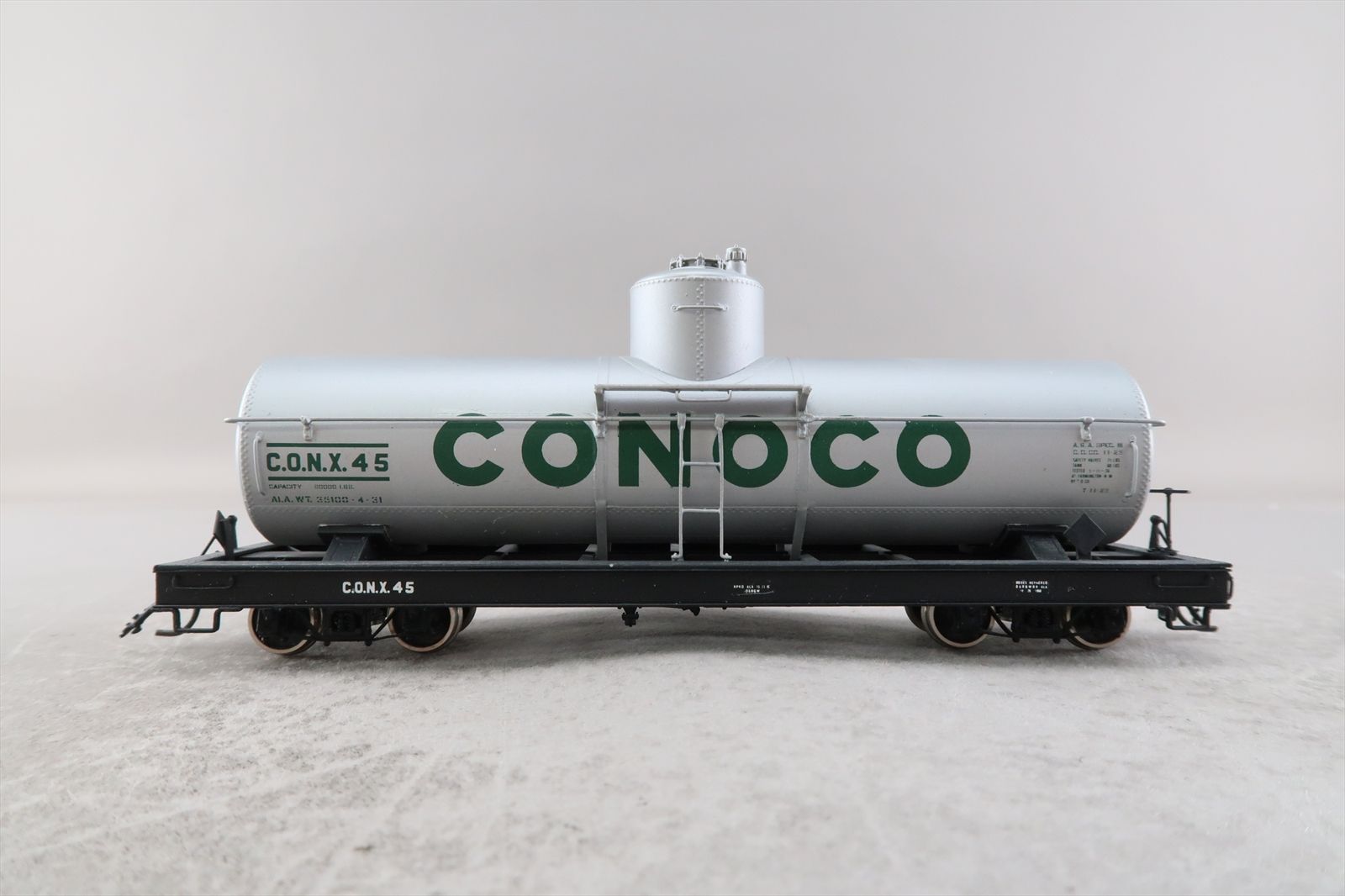 Sn3 Brass Model - P-B-L Milestone Conoco Wide Framed Tank Car #47 - F/P - 1997 Run - Samhongsa