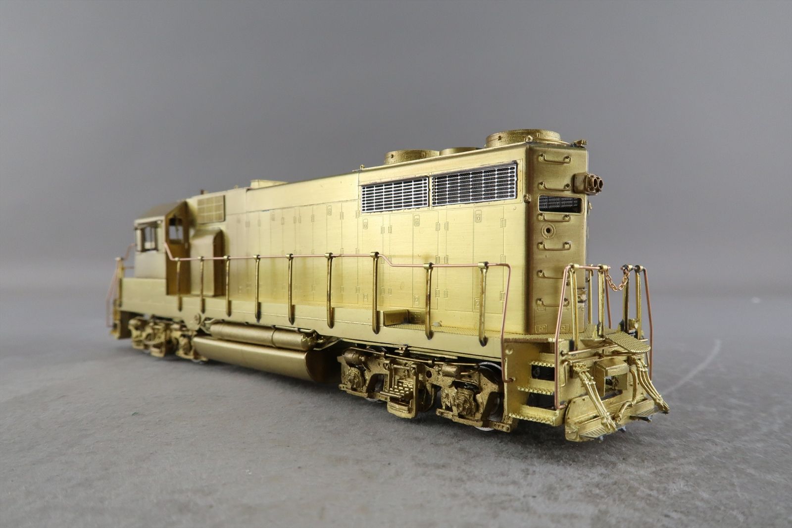 HO Brass Model - OMI 5058 NKP Nickel Plate GP35 Diesel #910 - Unpainted ...