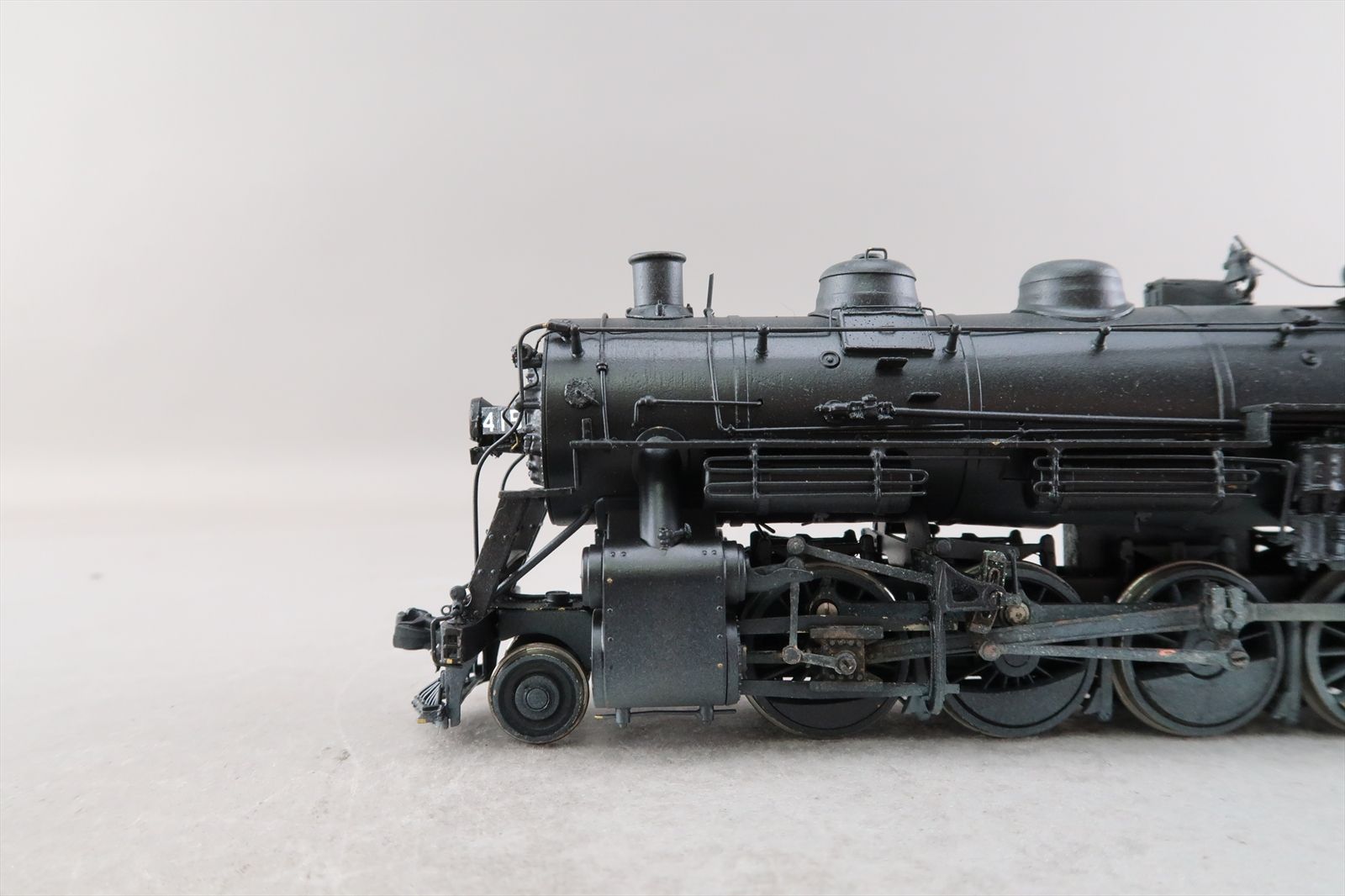 HO Brass Model - NPP Milwaukee Road L-2 2-8-2 Footboard Pilot #415 ...