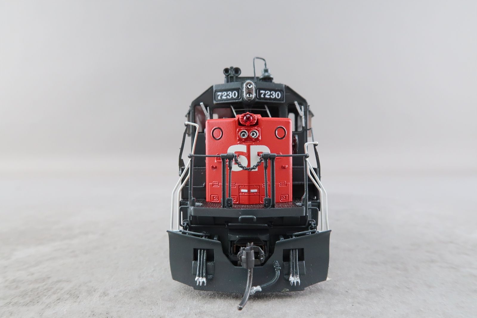 HO Brass Model - OMI 5123.2 SP Southern Pacific GP40X Locotrol Slave ...