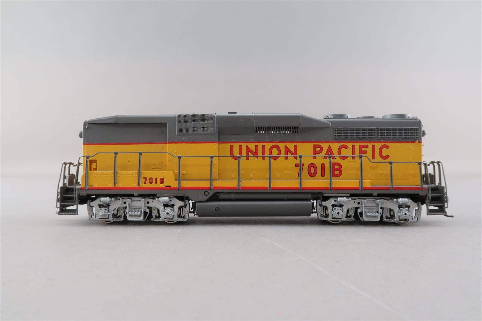HO Brass Model - Oriental UP Union Pacific GP30B Cabless Unit #701B - F ...