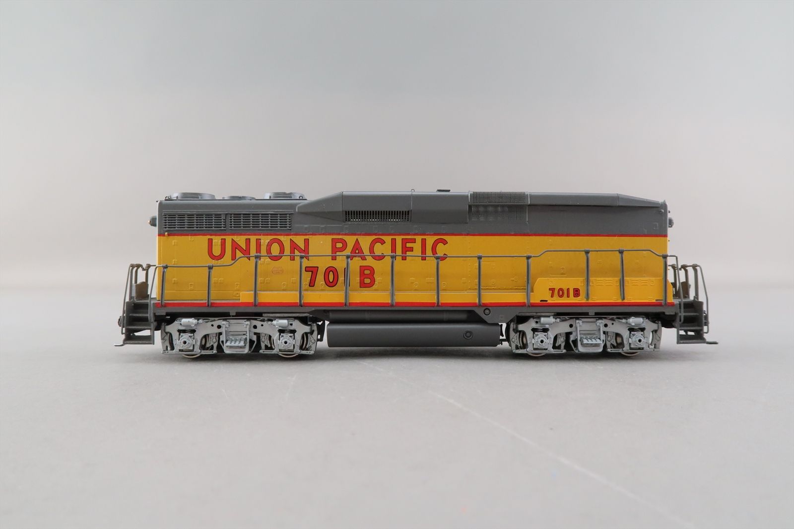HO Brass Model - Oriental UP Union Pacific GP30B Cabless Unit #701B - F ...