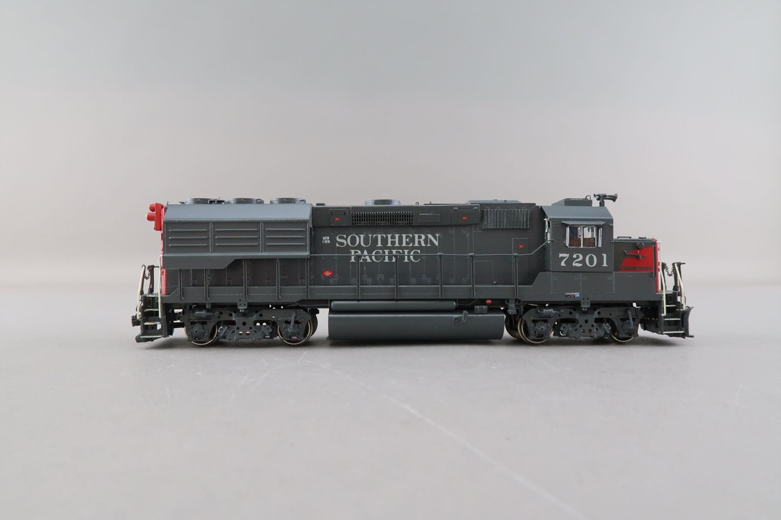 HO Brass Model - OMI 5122 SP Southern Pacific GP40X w/ Tunnel Ears ...