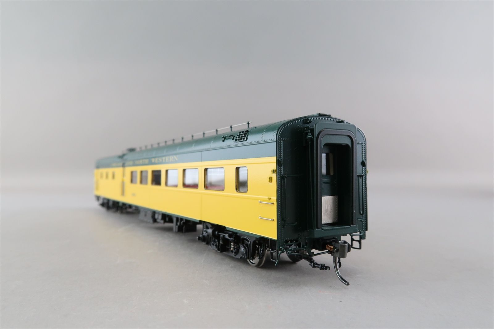 HO Brass Model - TCY 1385.7 C&NW Chicago & Northwestern 44 Seat Diner ...