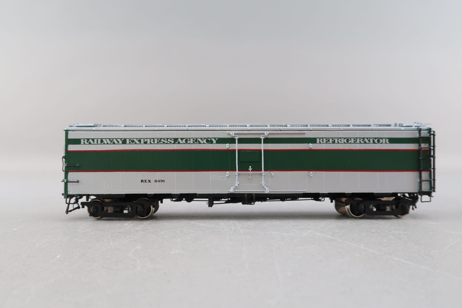 HO Brass Model - CIL 2141.1 REA Railway Express Agency Reefer Steel ...