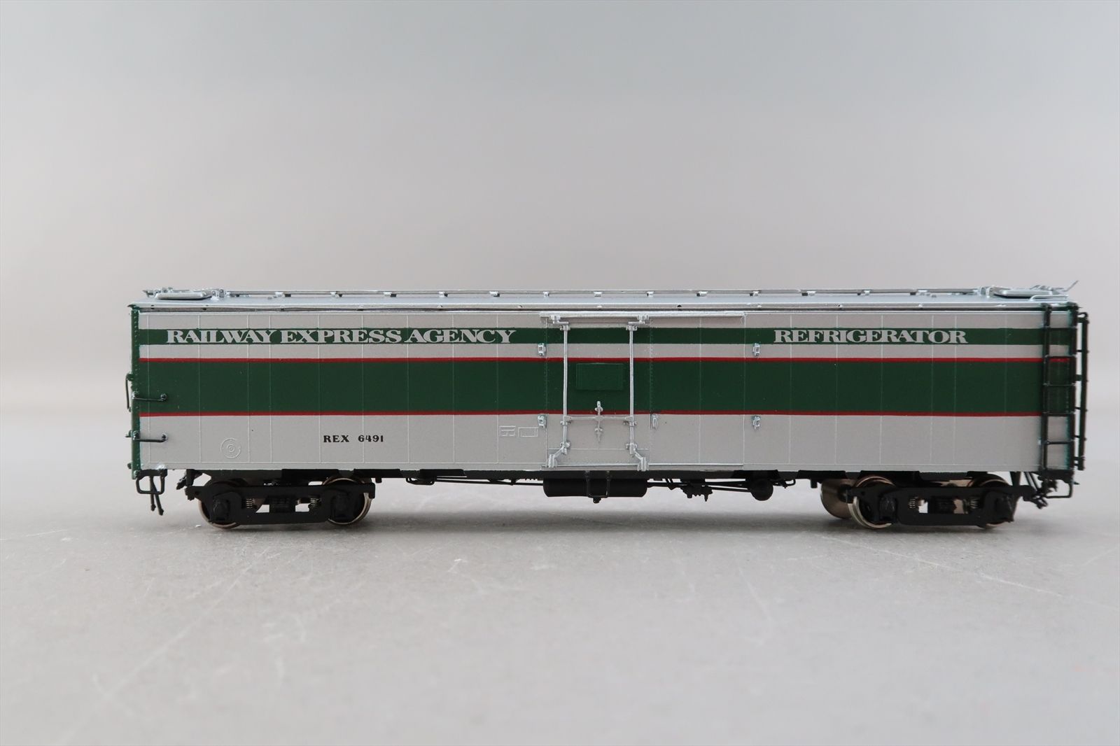 HO Brass Model - CIL 2141.1 REA Railway Express Agency Reefer Steel ...