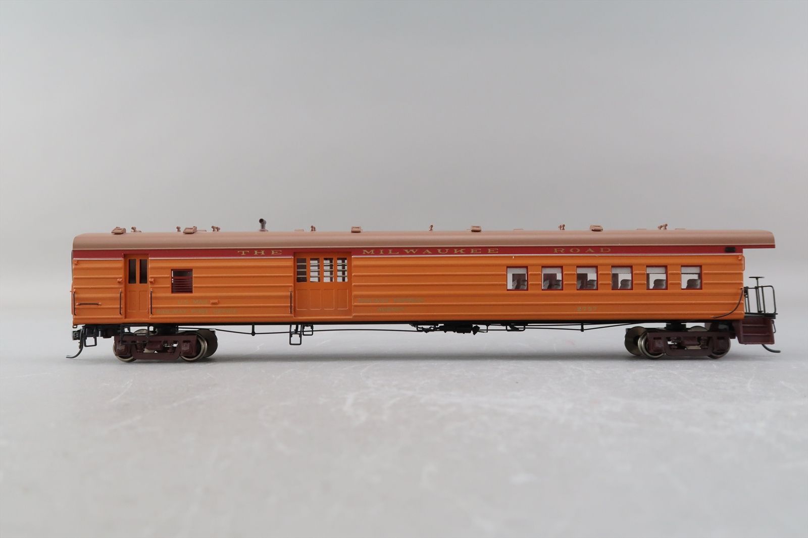 HO Brass Model - PSC 17320-1 Milwaukee Branchline Express Mail Car ...