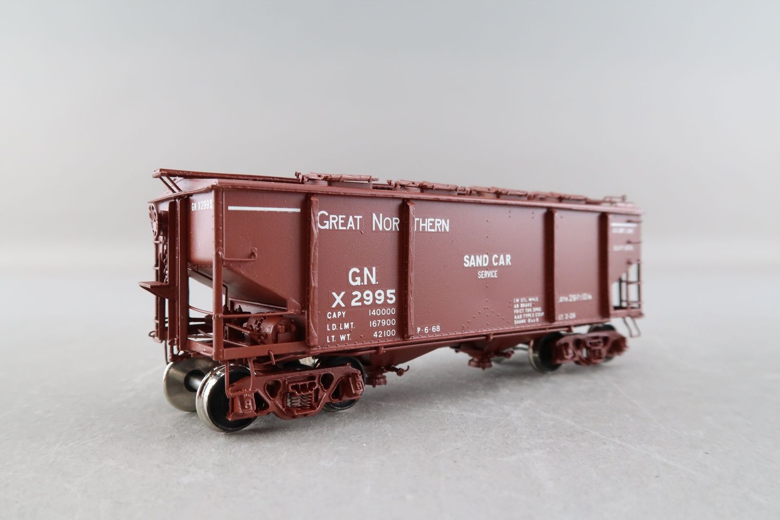 HO Brass Model - OMI 3077 GN Great Northern Sand Car 8 Square Roof ...