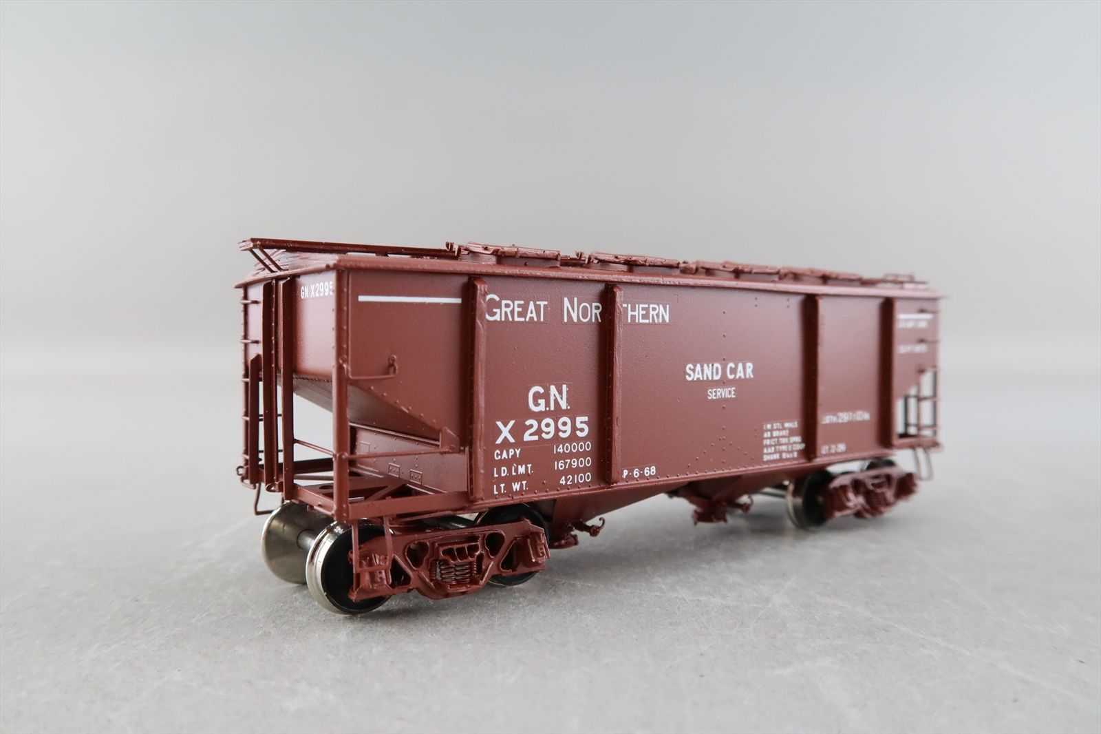 HO Brass Model - OMI 3077 GN Great Northern Sand Car 8 Square Roof ...