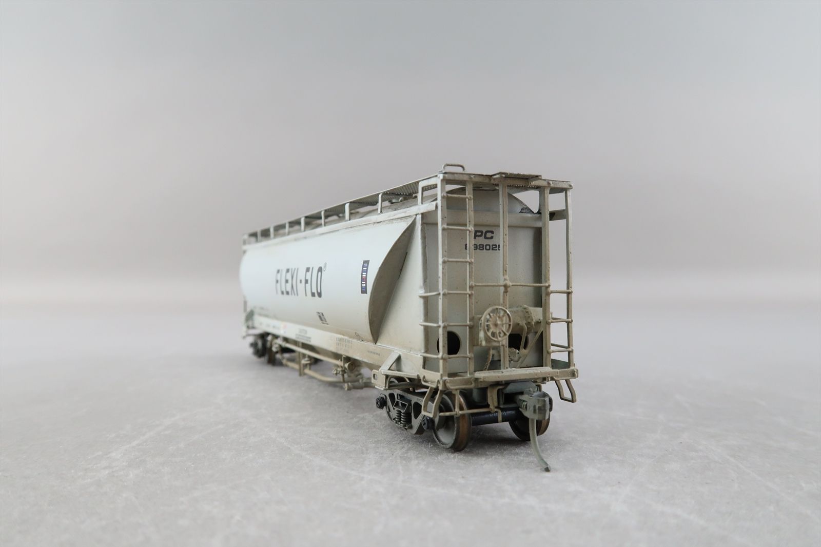 HO Brass Model - OMI 3362.5 PC Penn Central PD3000 Flexi-Flo Covered ...