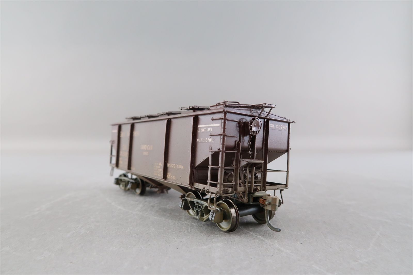 HO Brass Model - OMI 3077 GN Great Northern Sand Car 8 Square Roof ...